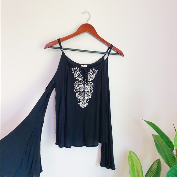 Hollister | Tops | Hollister Co Cold Shoulder Embroidered Blouse | Poshmark
